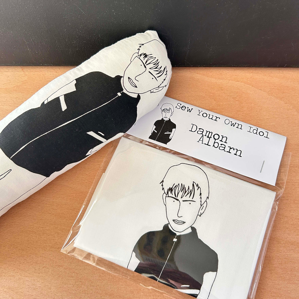 Damon Albarn - Sew Your Own Idol Kit – Fat Hen And Flo
