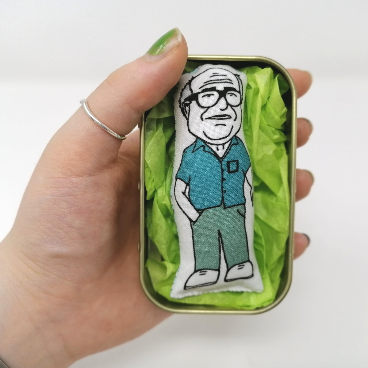 Danny Devito - Tinned Idol – Fat Hen And Flo